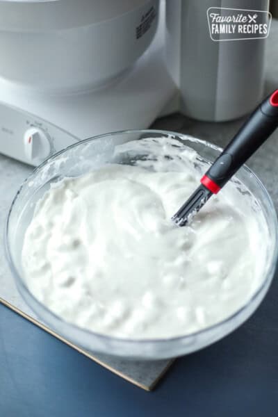 How to Make Fondant {only 4 ingredients} | Favorite Family Recipes
