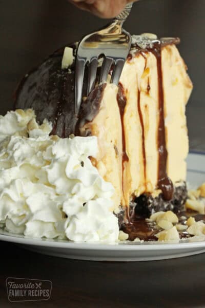 Duke's Hula Pie Recipe (Copycat) - Favorite Family Recipes