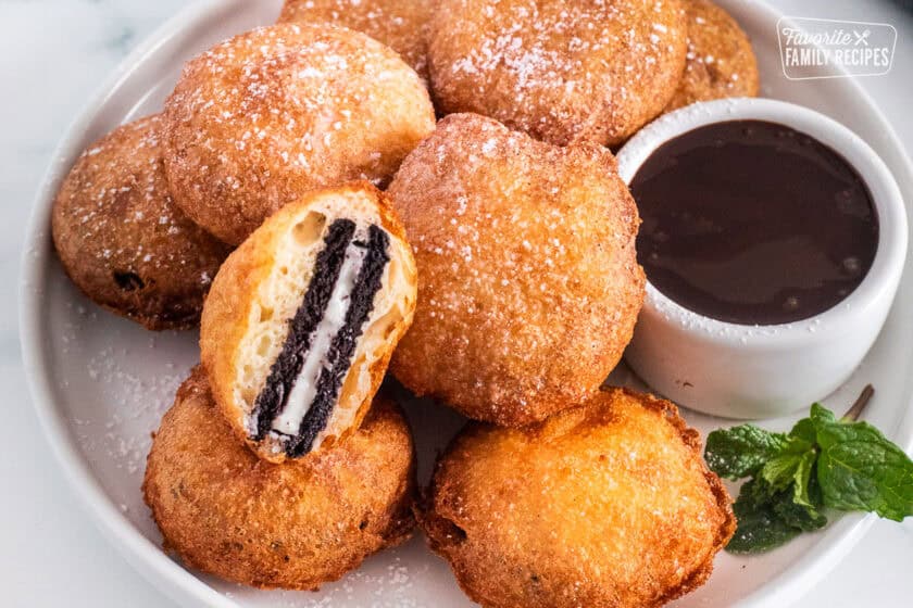 Easy Deep Fried Oreos (Better Than the Fair)