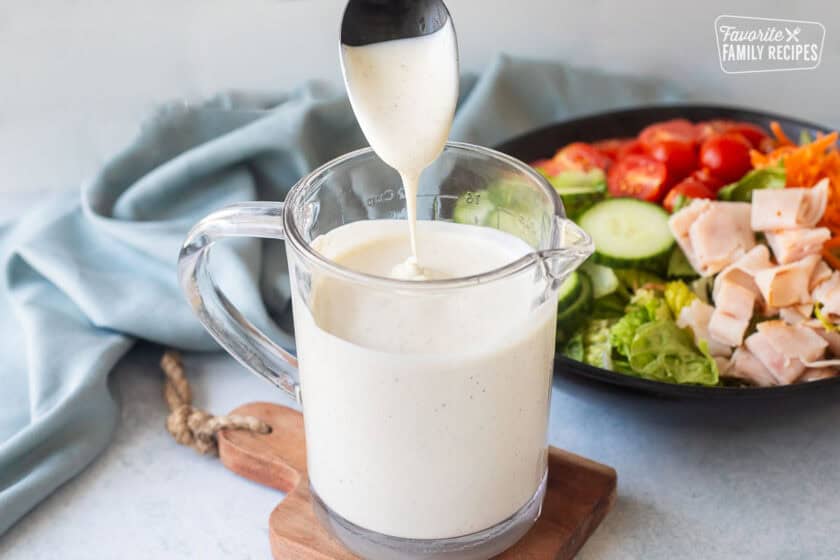 Buttermilk Ranch Dressing Recipe (Restaurant Style)